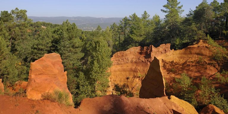 Roussillon France Travel Guide: Top Things To Do, See & Eat