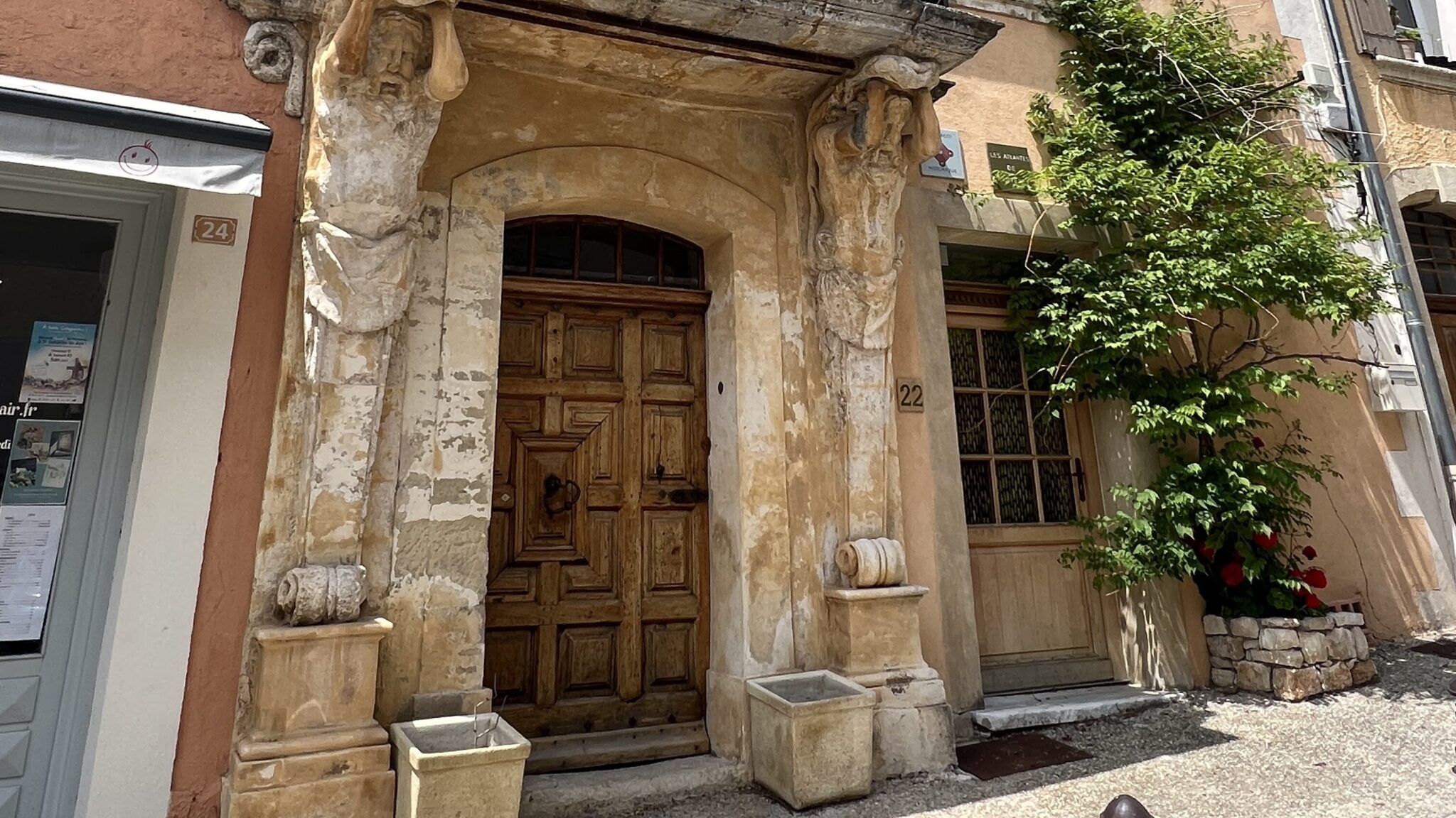 Exploring Saint Saturnin lès Apt | Visitors Guide | Only Provence