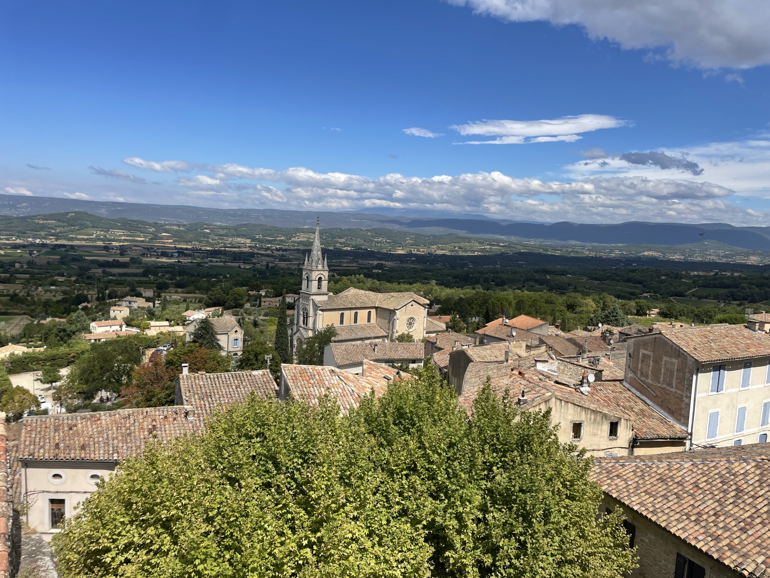 Bonnieux, France: The Ultimate Tourist Itinerary by Only Provence