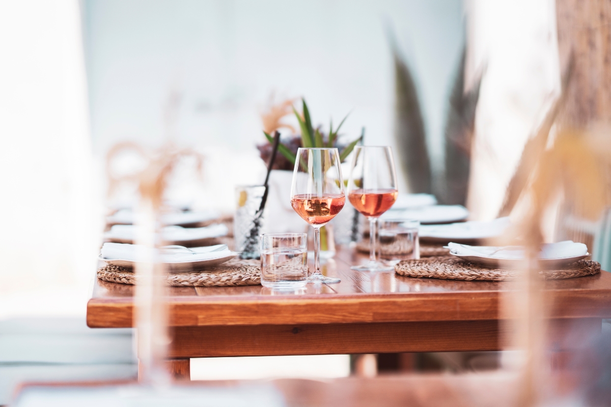 Provence Rosé Tasting: Where to Sip the Region’s Most Iconic Wine